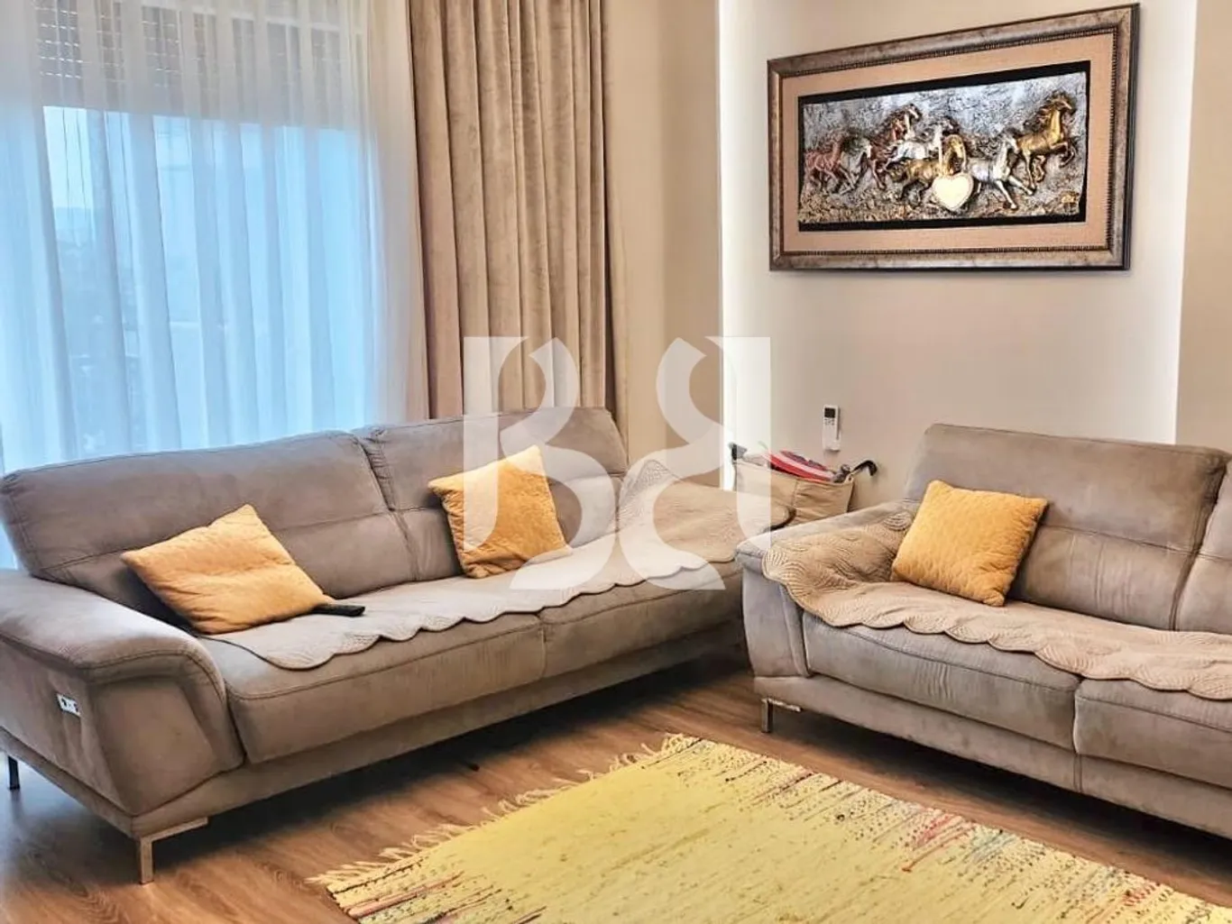 APARTAMENT 2+1 ME QIRA ISH-FUSHA E AVIACIONIT | Homezone.al