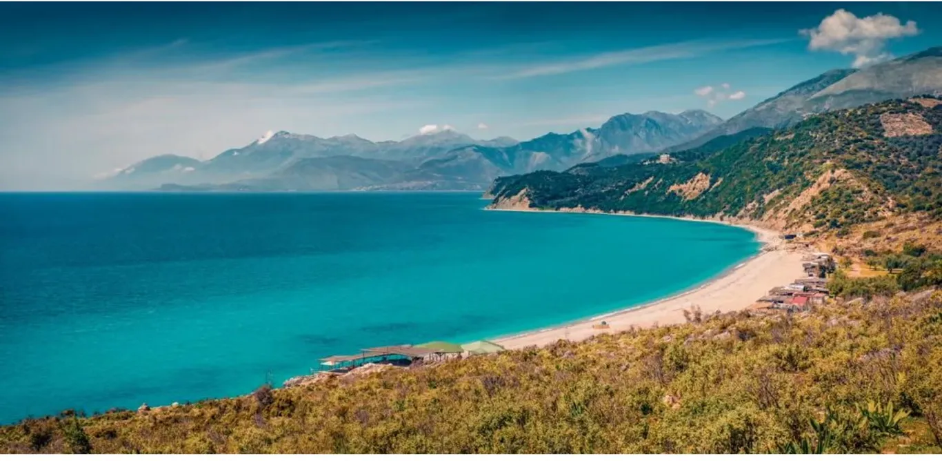 SHITET TOKË PRANË DETIT, 3500 m² – LUKOVË!! | Homezone.al